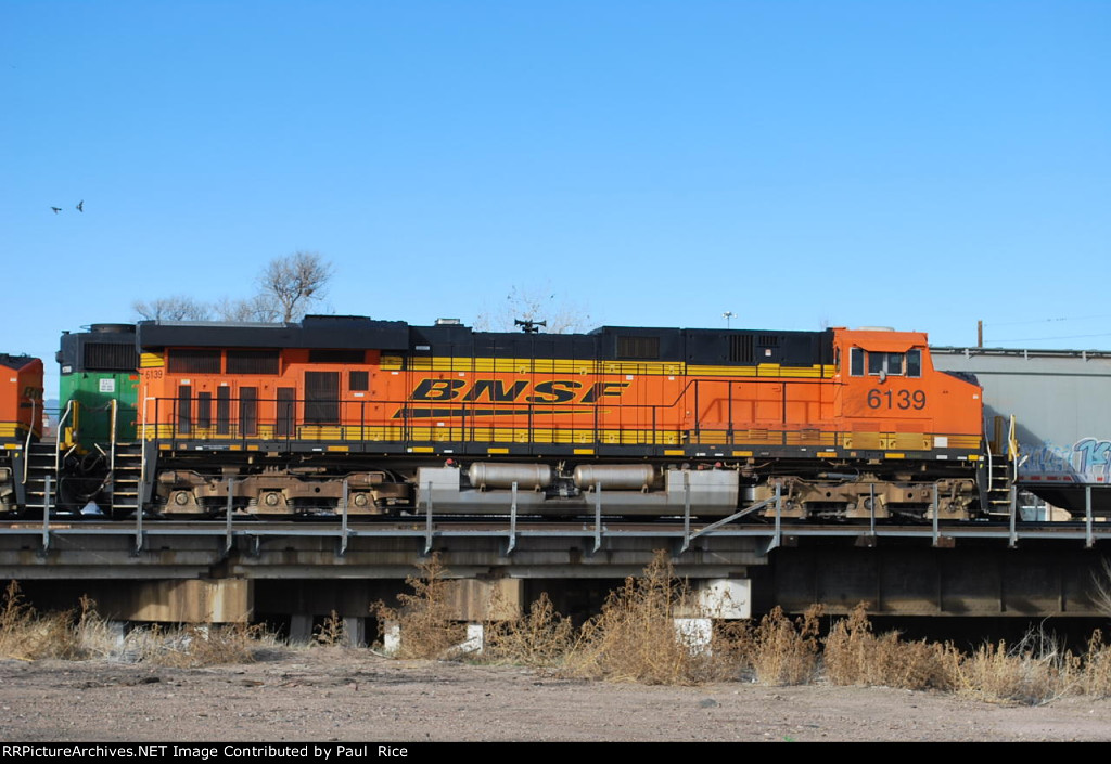 BNSF 6139
